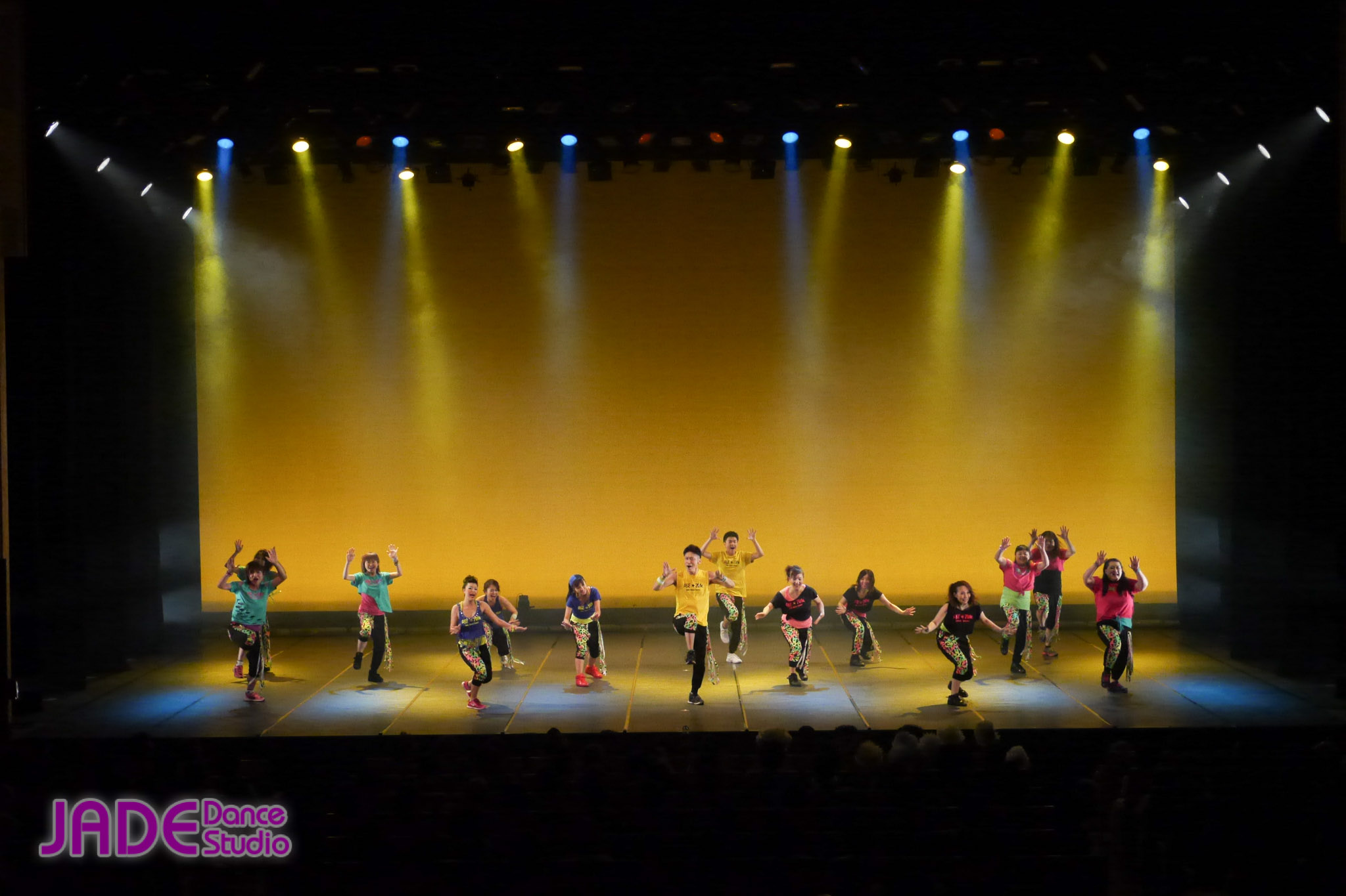 ZUMBA – 函館でダンスを習うならJADE Dance Studioへ！人気のK-POPカバークラスもあります！